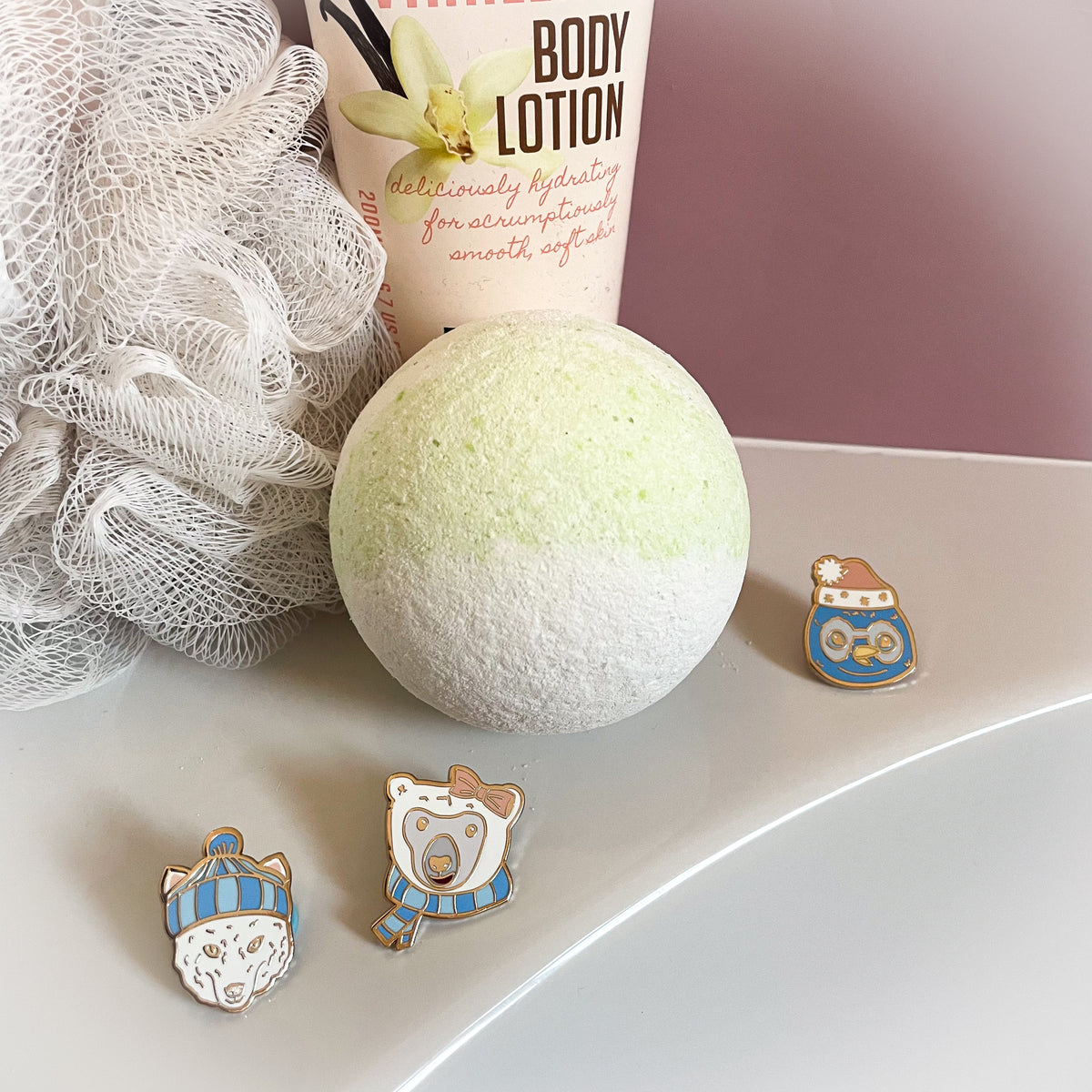 Mystery Pin Pine Tree Bath Bomb – Pintada Designs
